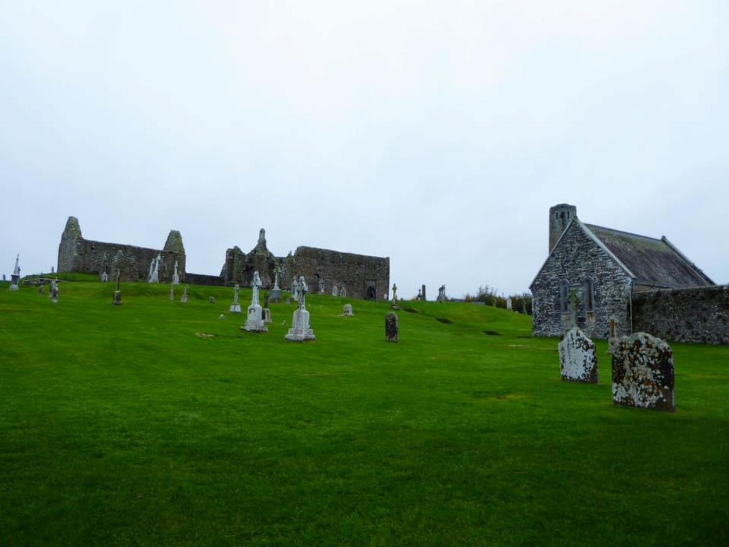 Clonmacnoise Monastery on the River Shannon | Celtic Glory